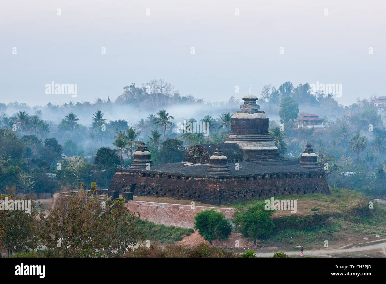Myanmar (Burma), Rakhine (Arakan) state, Mrauk U, sunrise on ...