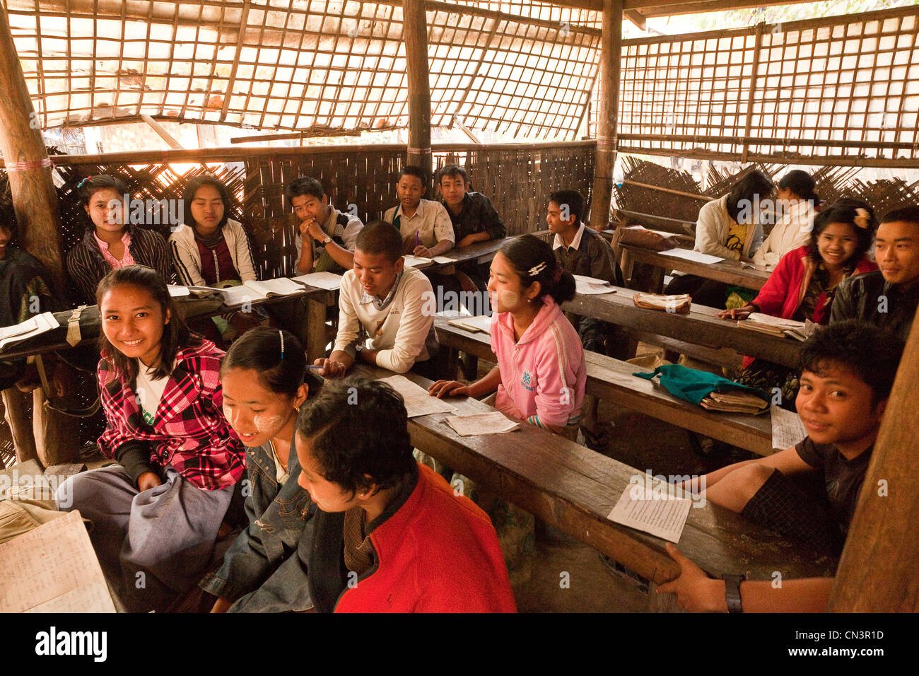 Myanmar school girl hi-res stock photography and images - Alamy