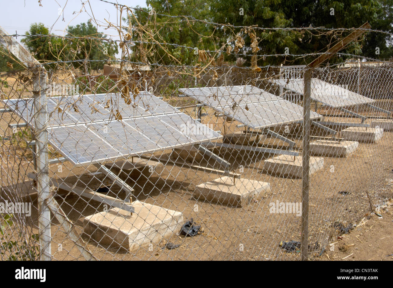 Solar and battery energy project hi-res stock photography and images ...