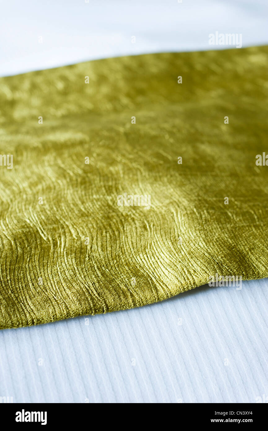 Contrasting textures hi-res stock photography and images - Alamy