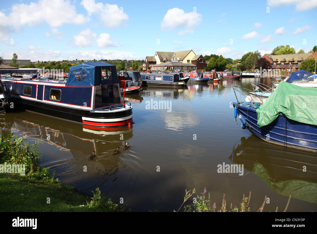 Stoke on trent canal hi-res stock photography and images - Alamy