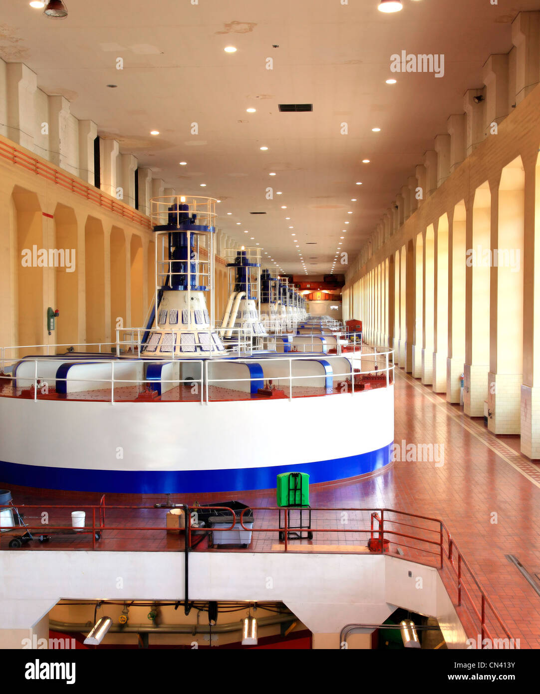 Work lineup hi-res stock photography and images - Alamy