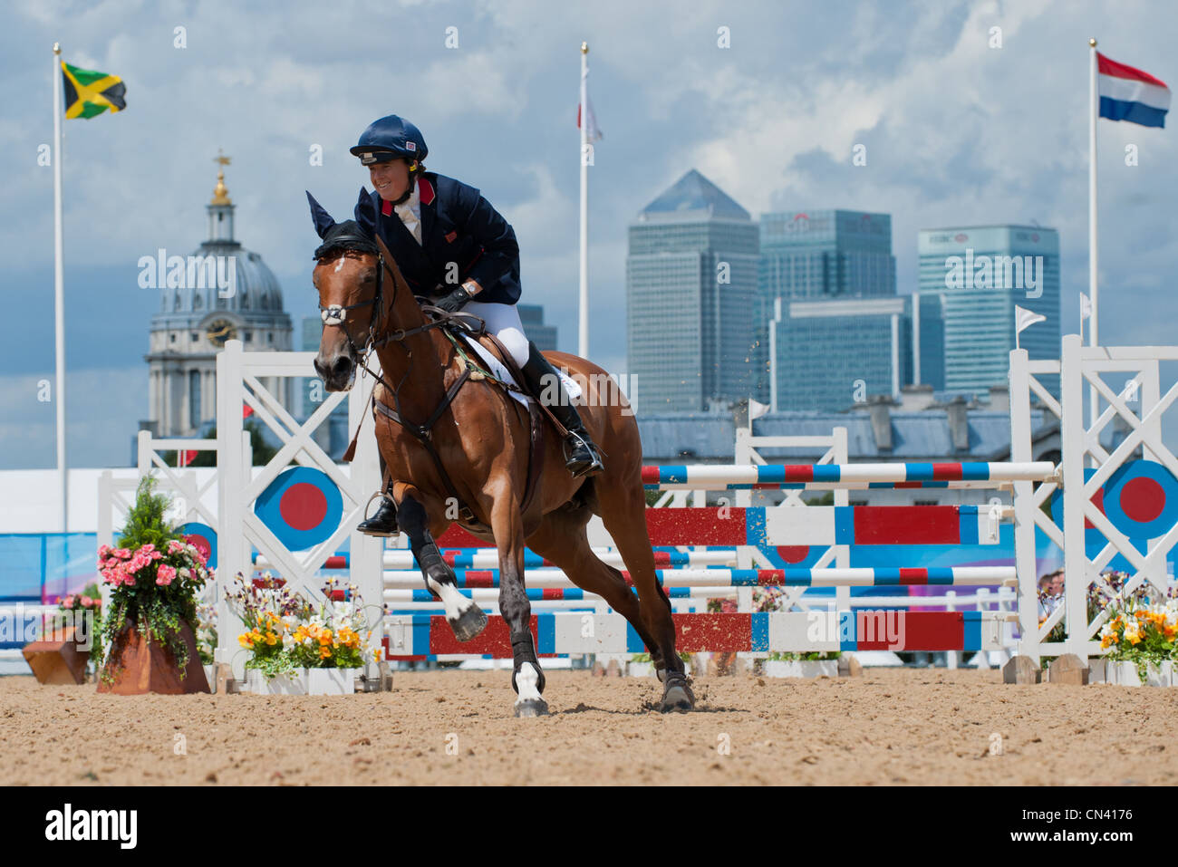 Pippa Funnell and BILLY SHANNON - Olympic Eventing Test Event Horse ...