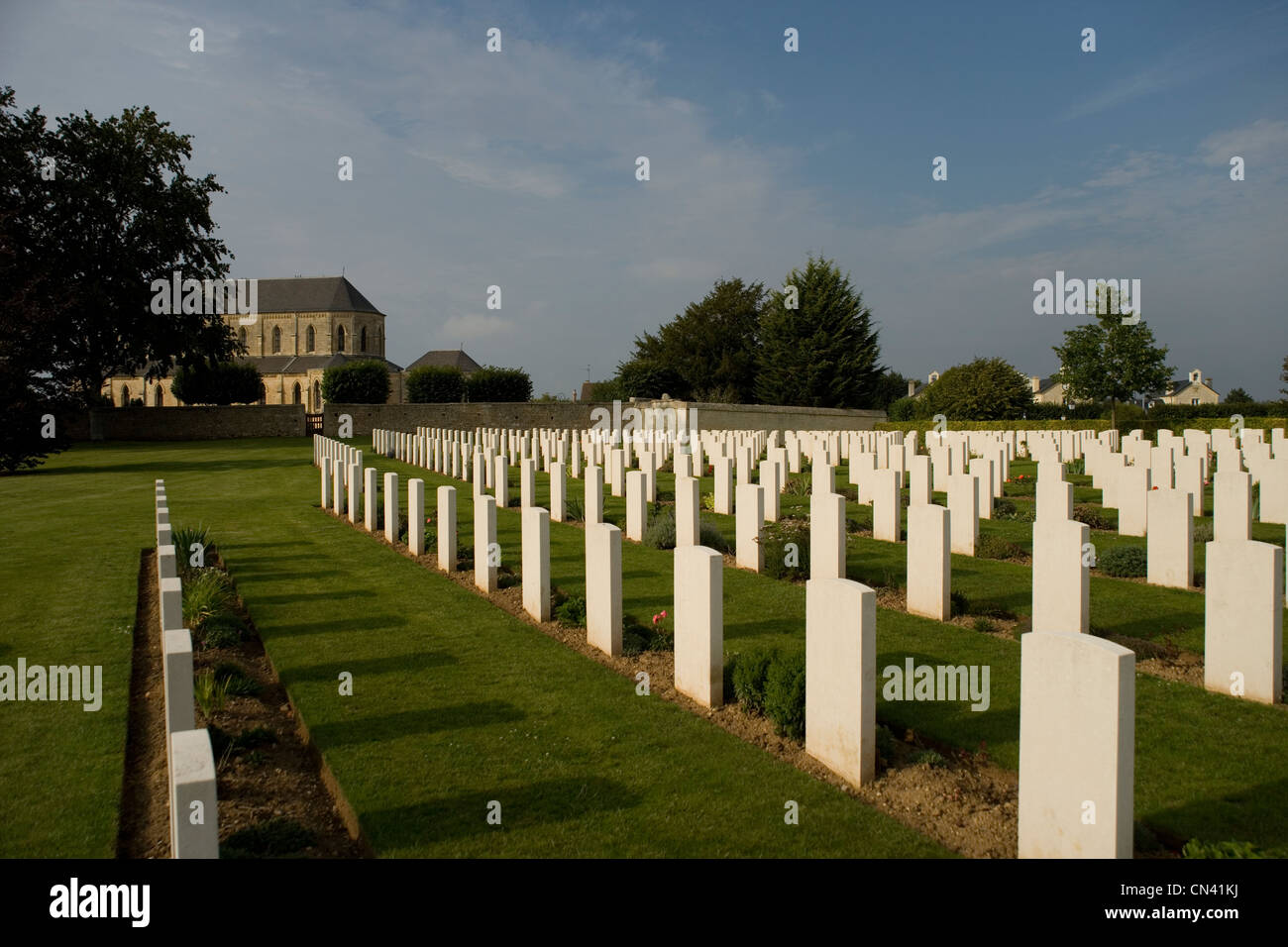 Ranville British Commonwealth war Graves Commission Cemetery in ...