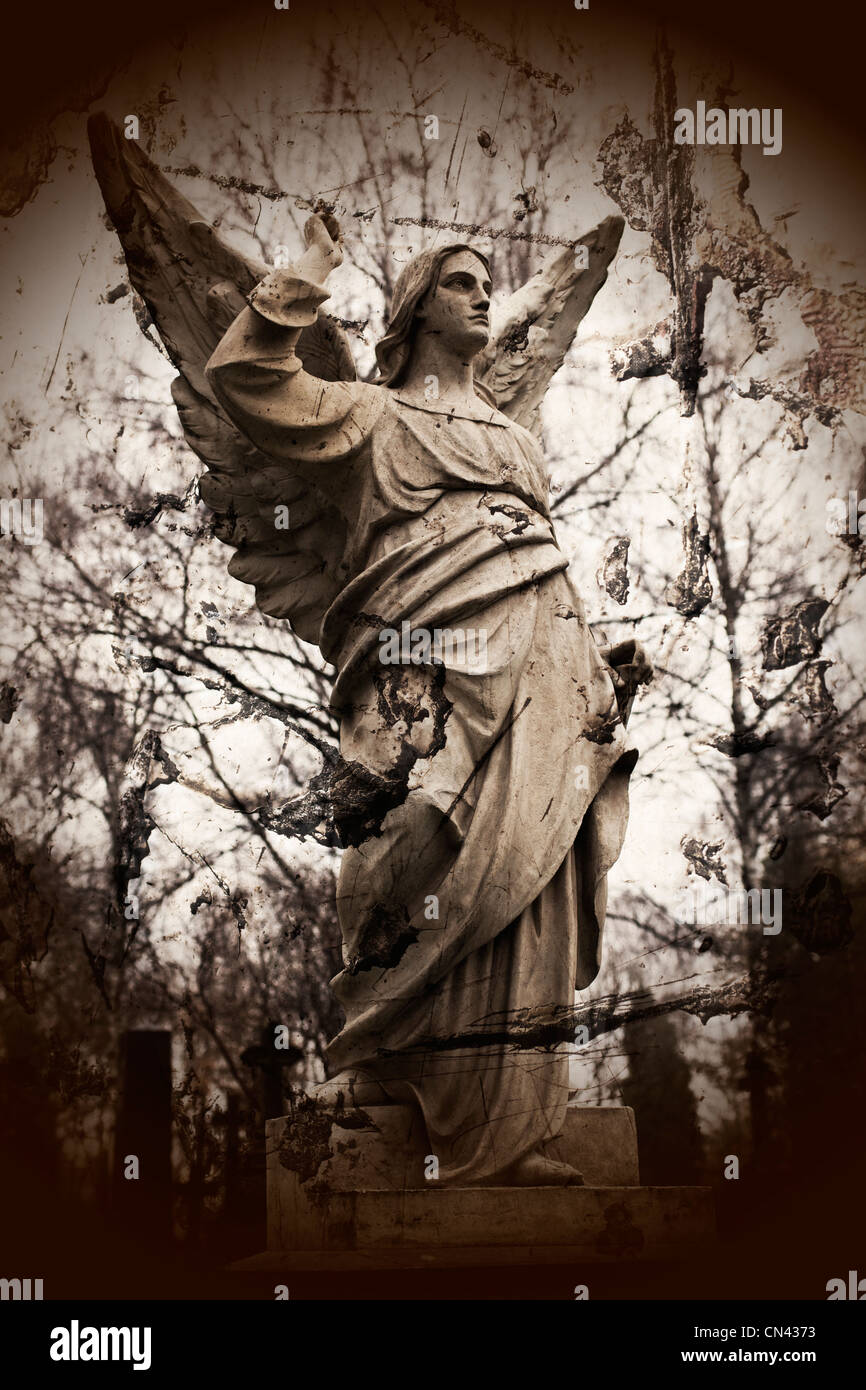 old stone angel Stock Photo - Alamy