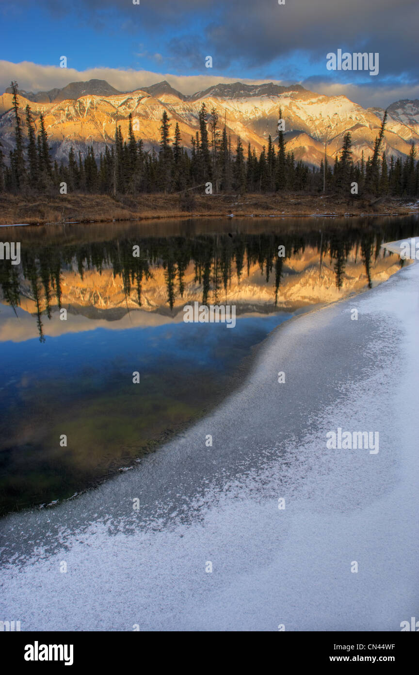Miette mountain range hi-res stock photography and images - Alamy