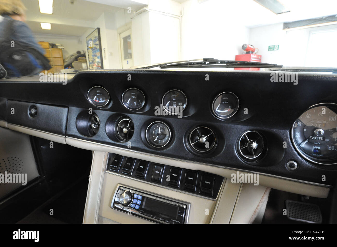 Jensen Interceptor, Jensen SP Stock Photo - Alamy