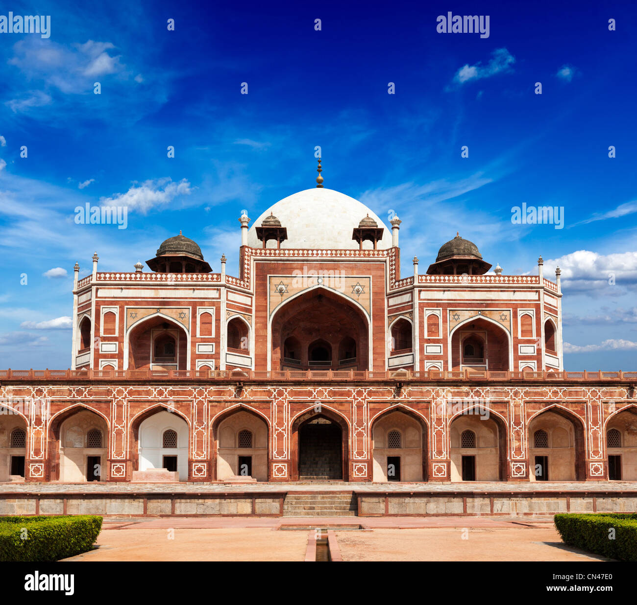 Humayun Tomb marble mausoleum, Delhi, India Stock Photo - Alamy