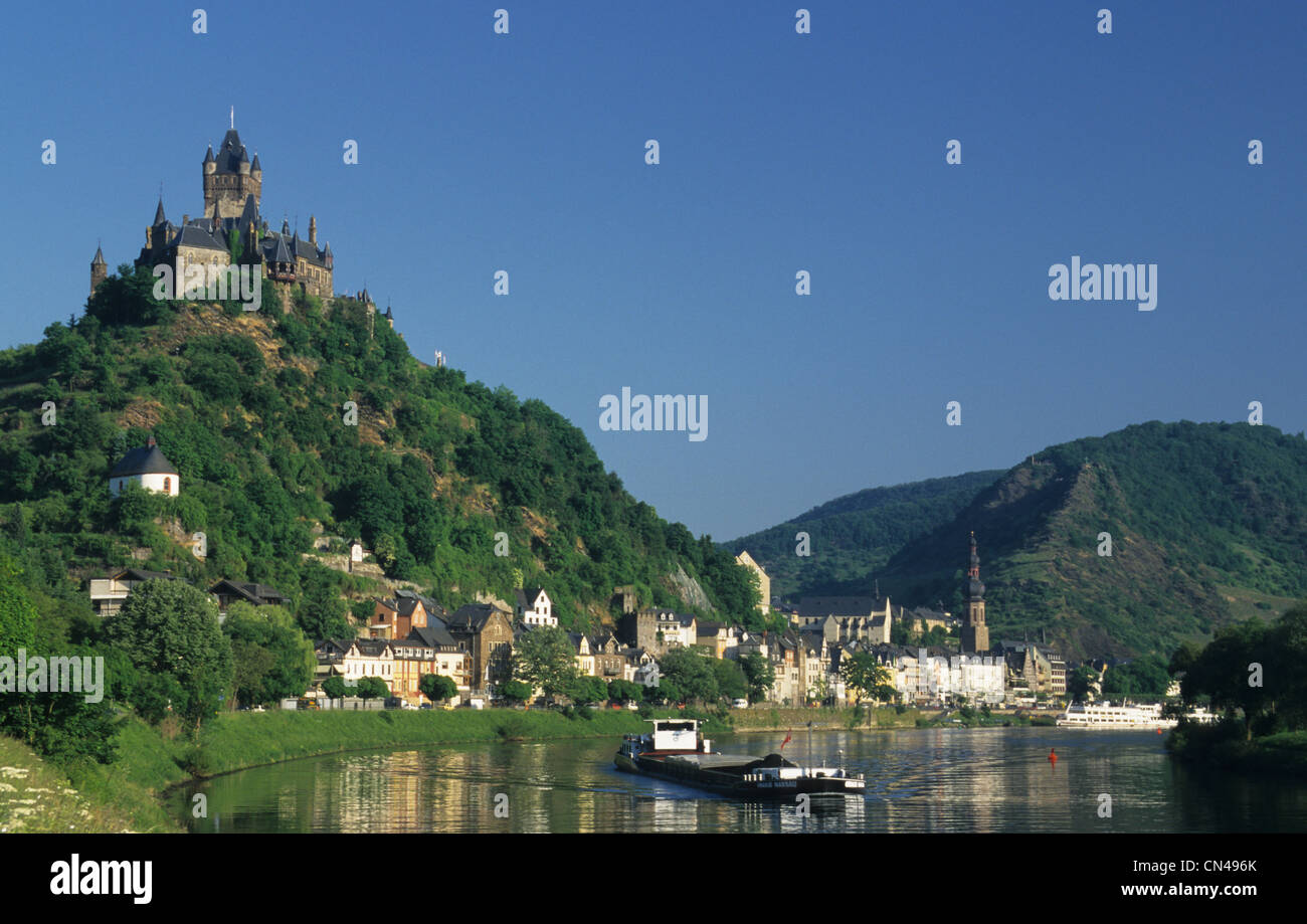 Cochem castle, Moselle river, Germany Stock Photo - Alamy