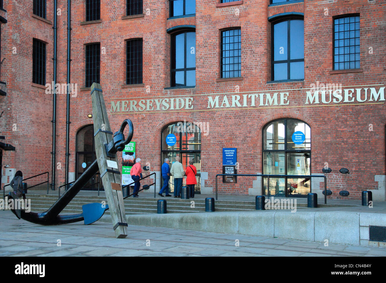 Liverpool maritime museum hi-res stock photography and images - Alamy