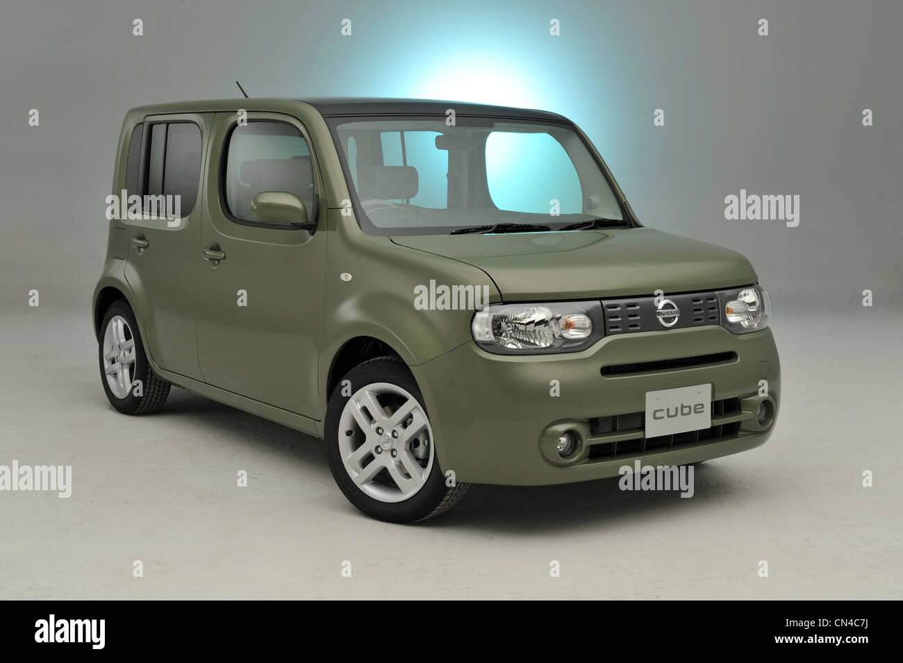 2008 Nissan Cube Stock Photo - Alamy