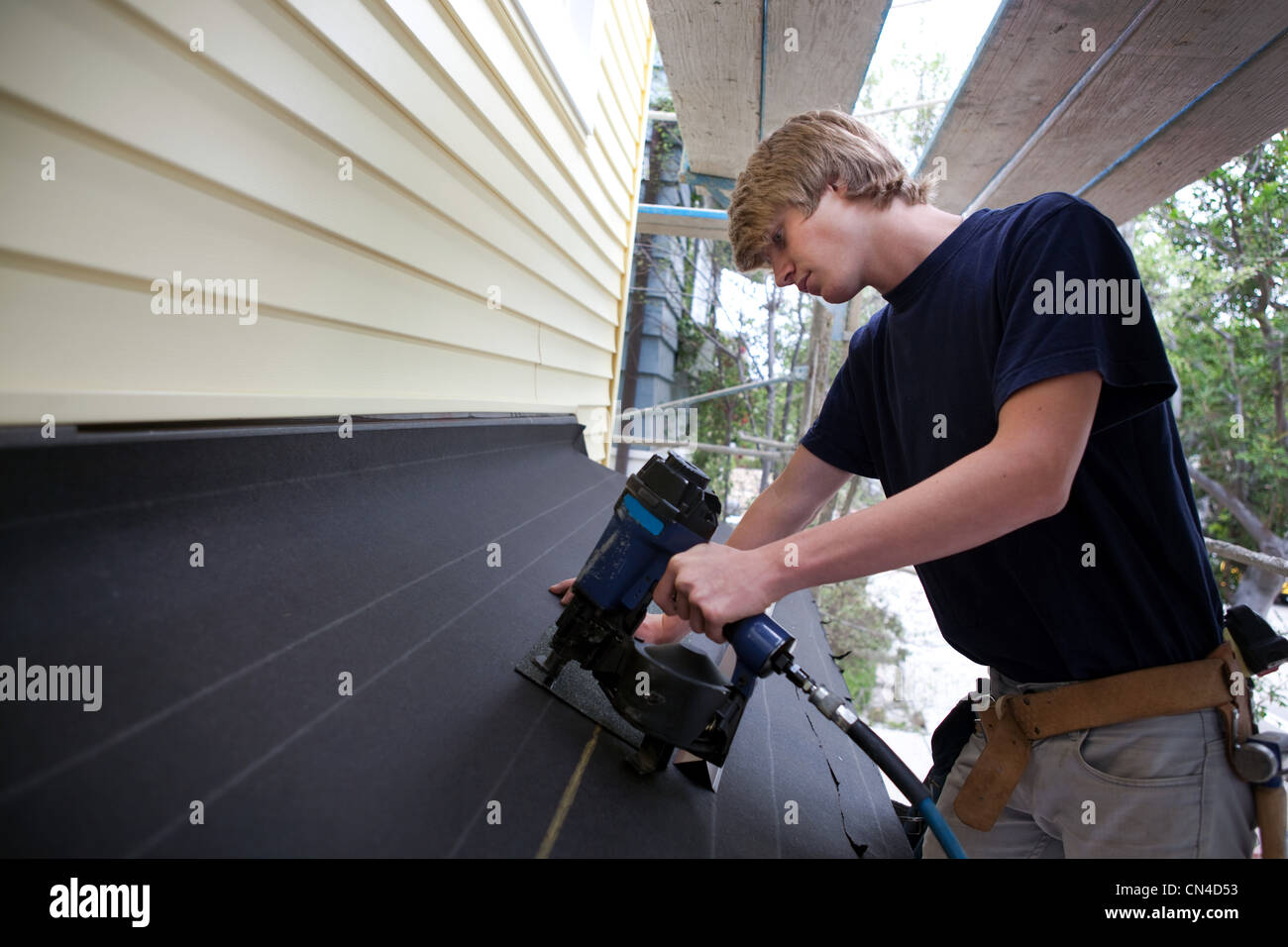 Nail gun hi-res stock photography and images - Alamy