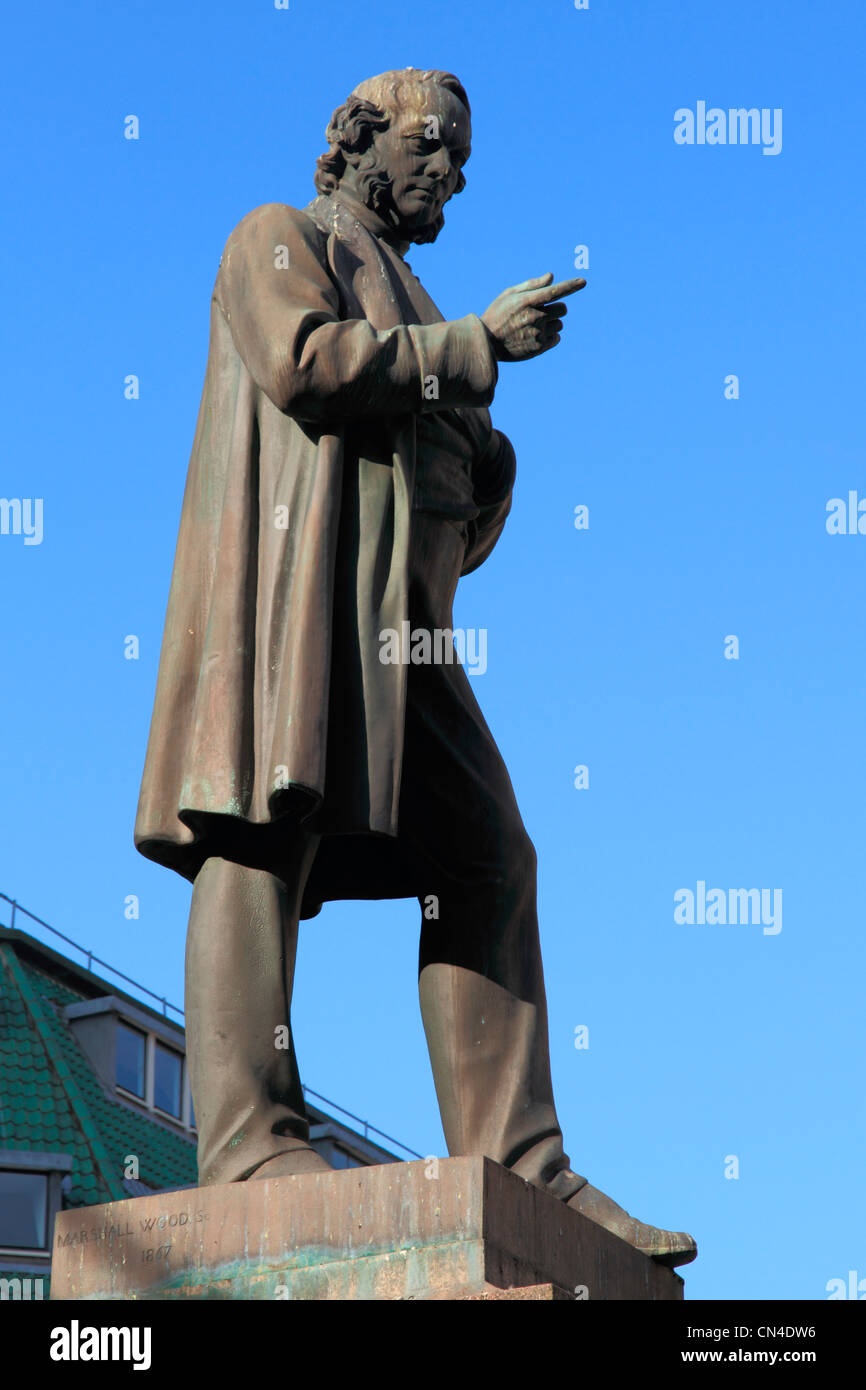 England Manchester Richard Cobden statue Stock Photo - Alamy