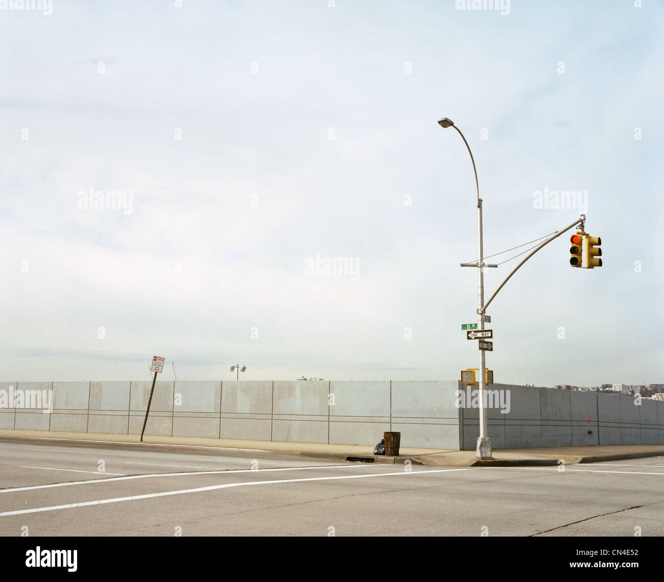 Empty street with traffic lights Stock Photo - Alamy