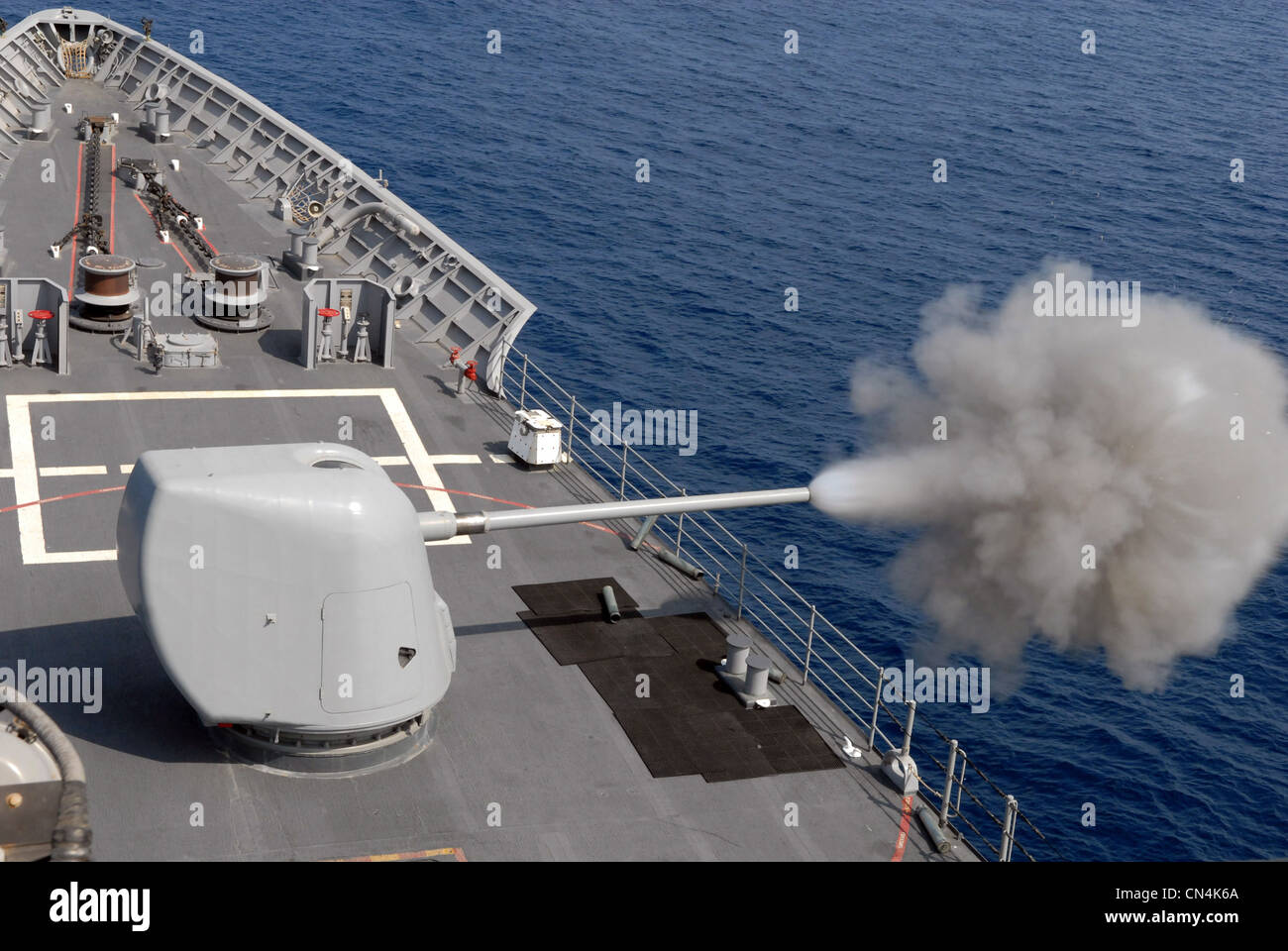 The Ticonderoga-class guided-missile cruiser USS Chancellorsville (CG ...