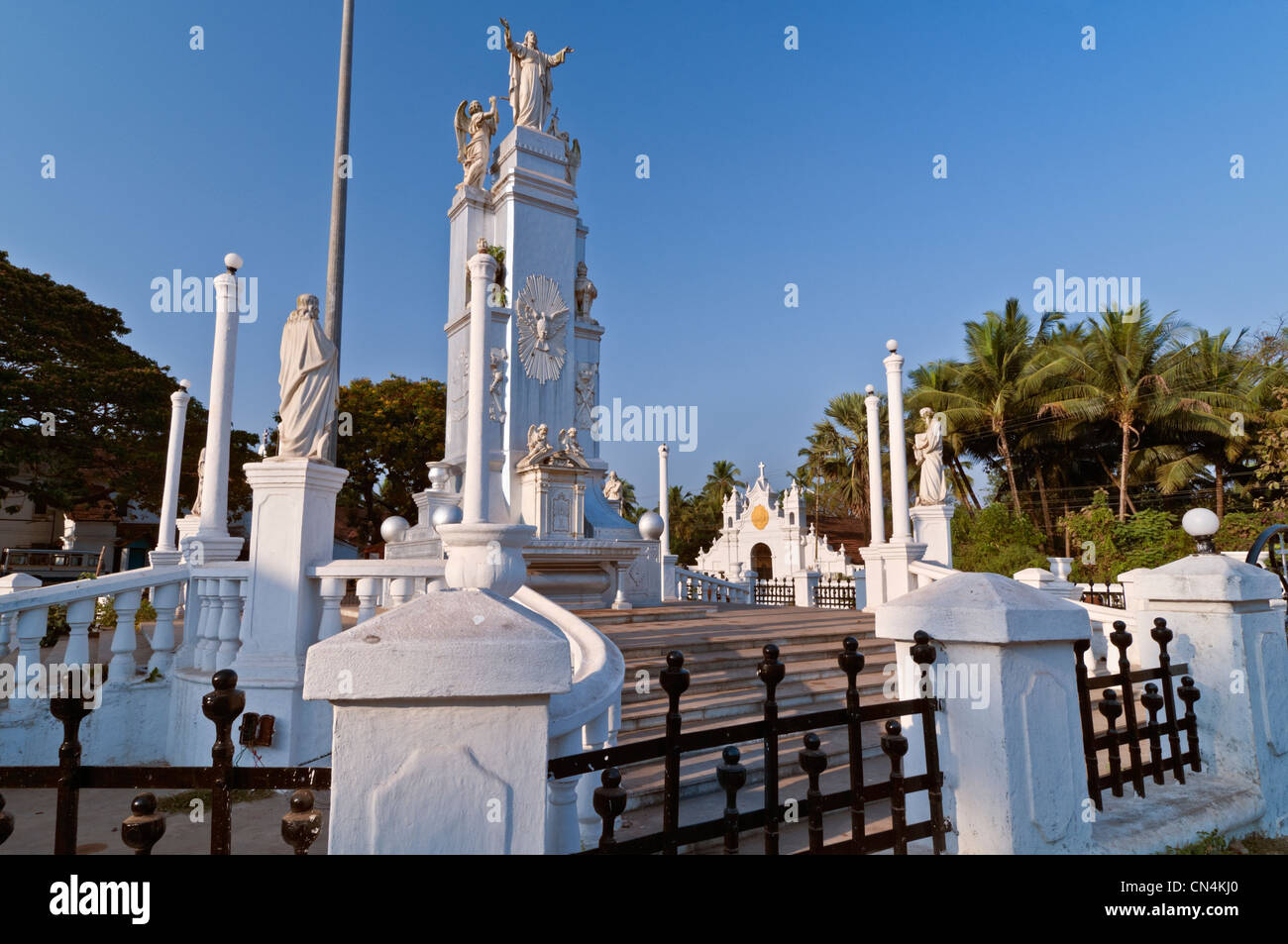 Christ king monument assolna goa hi-res stock photography and images ...