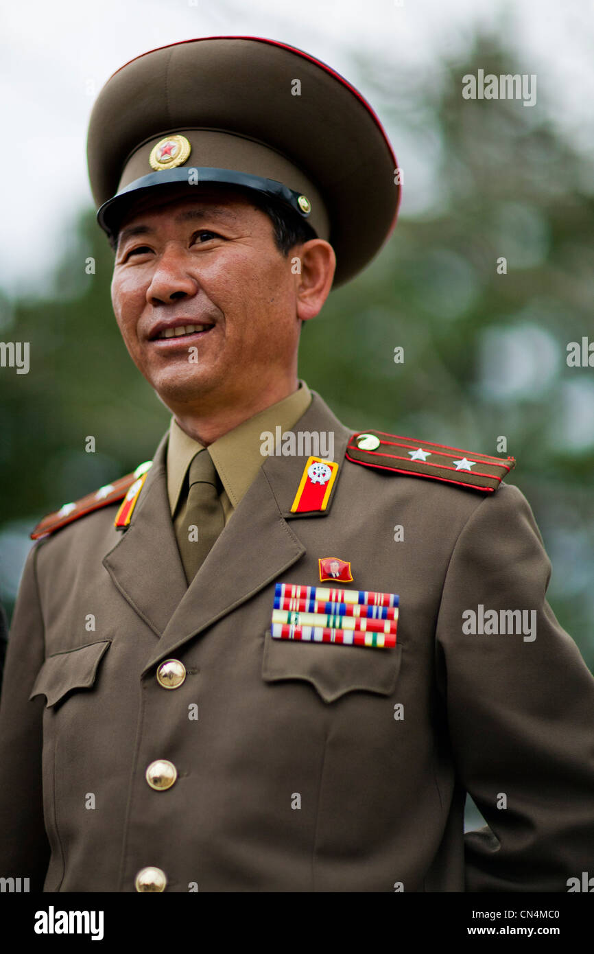 North korea people portrait hi-res stock photography and images - Alamy