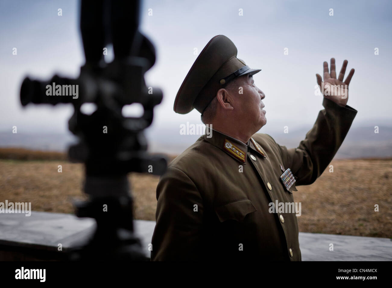 North korea guard binoculars hi-res stock photography and images - Alamy