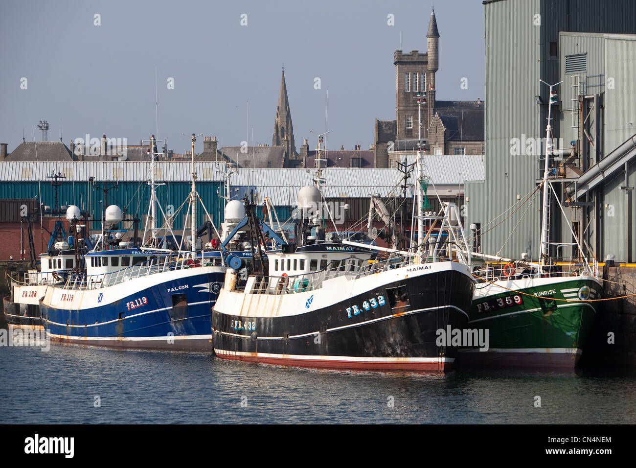 Fishing trawlers scotland hi-res stock photography and images - Alamy