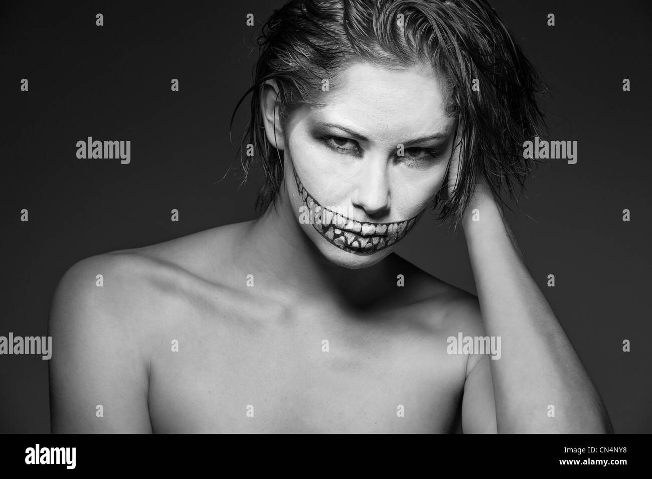 Face paint skull Black and White Stock Photos & Images - Alamy