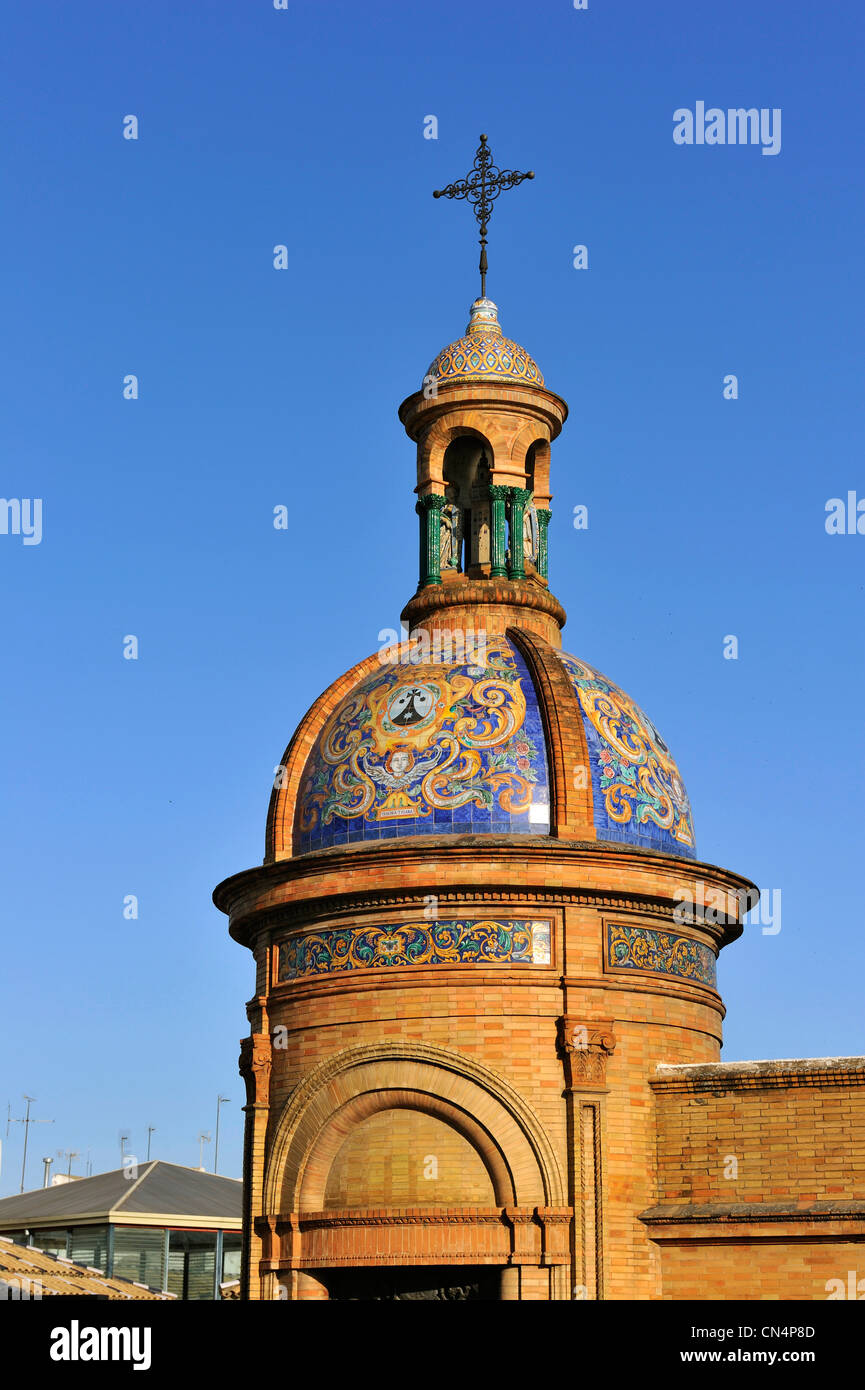 Spain, Andalusia, Seville, Triana District, Isabel II bridge better ...