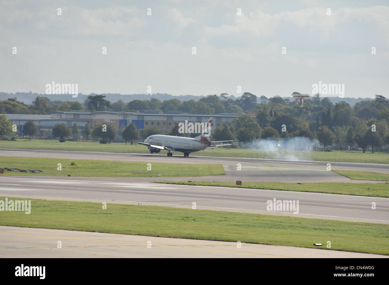 Gatwick Airport Runway Stock Photo - Alamy