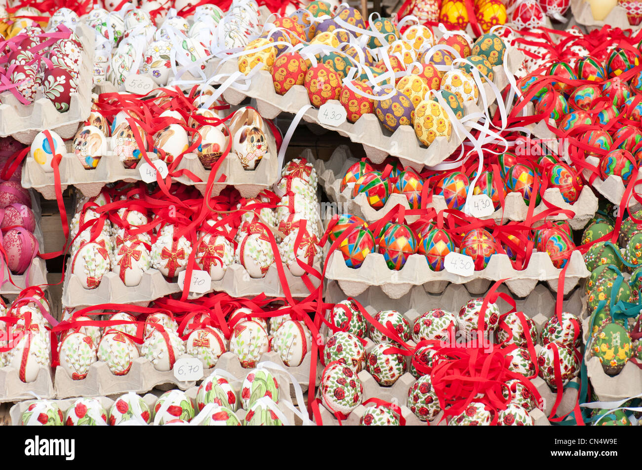 Decorated trays hi-res stock photography and images - Alamy