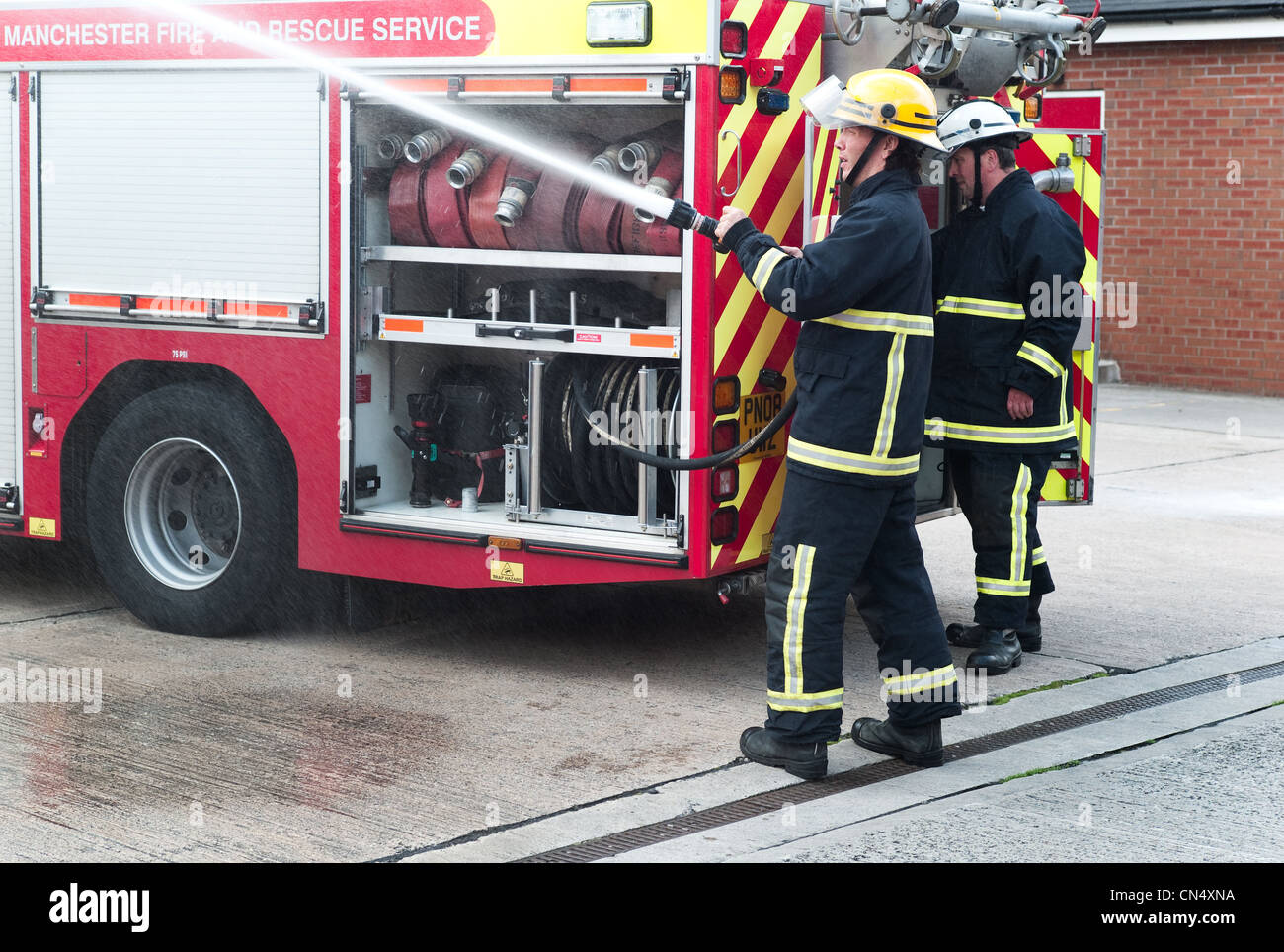 Firefighter training facility uk hi-res stock photography and images ...