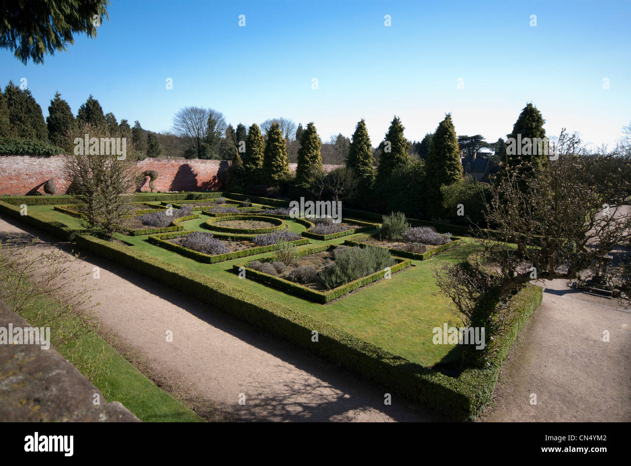 Ornamental garden in the grounds of Newstead Abbey, Nottinghamshire ...