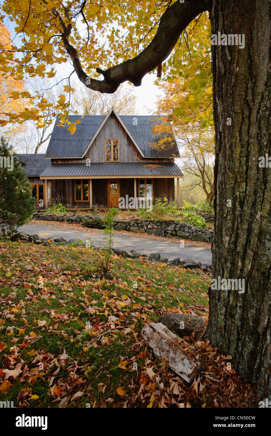 Country House in Autumn, Bromont, Quebec Stock Photo - Alamy