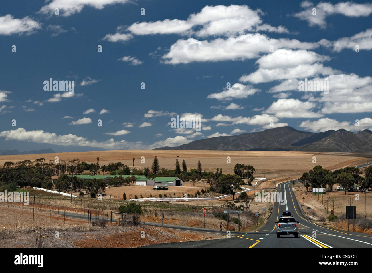 Klein (Little) karoo, N2 road / route near Caledon, South Africa Stock ...