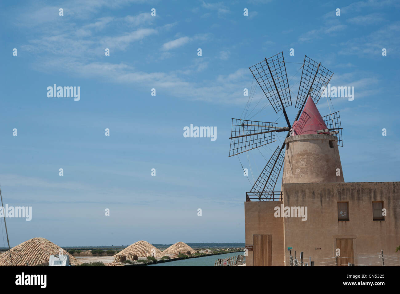Sicily italy windmills mozia hi-res stock photography and images - Alamy