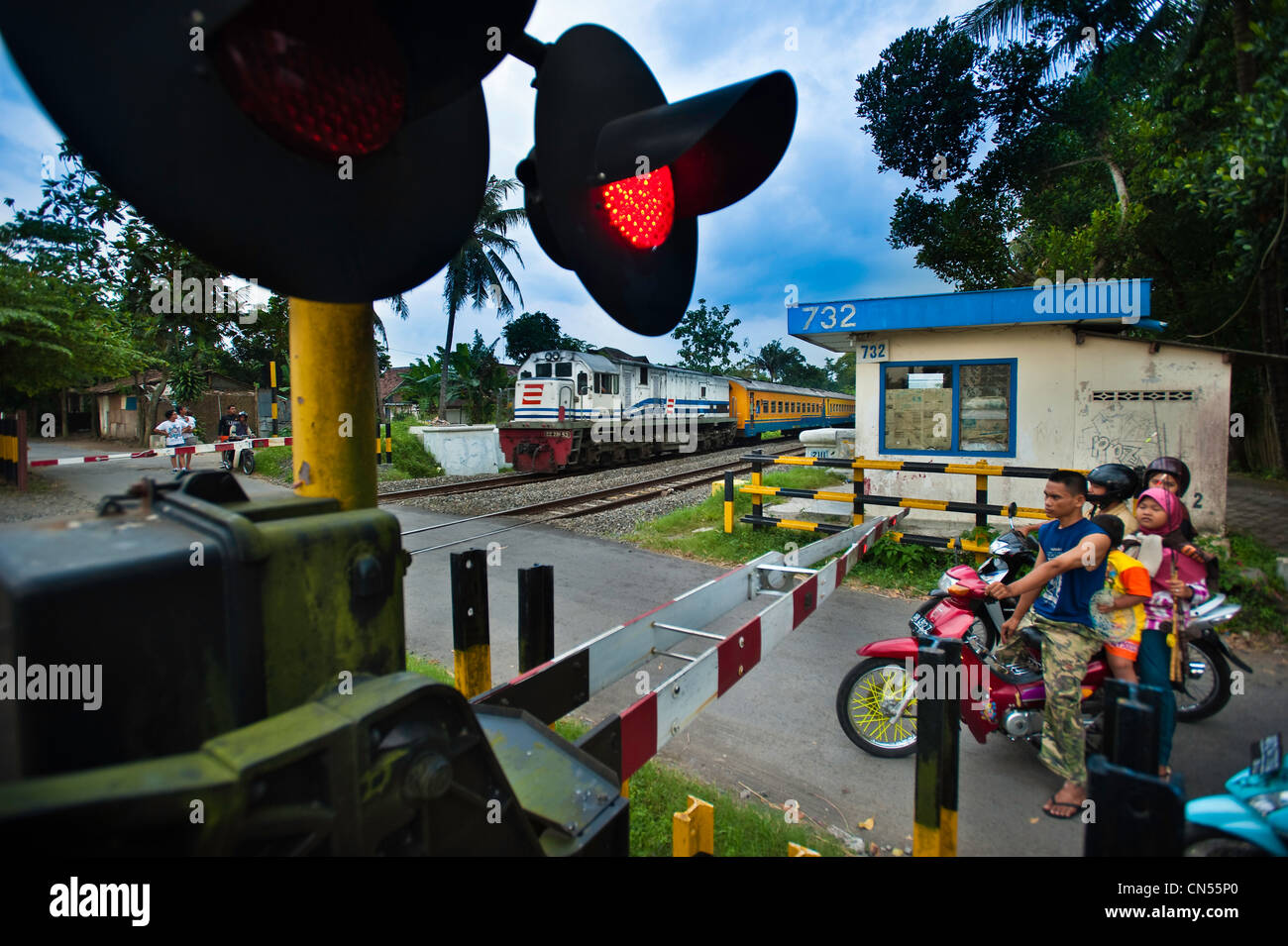 Rail roadsign hi-res stock photography and images - Alamy