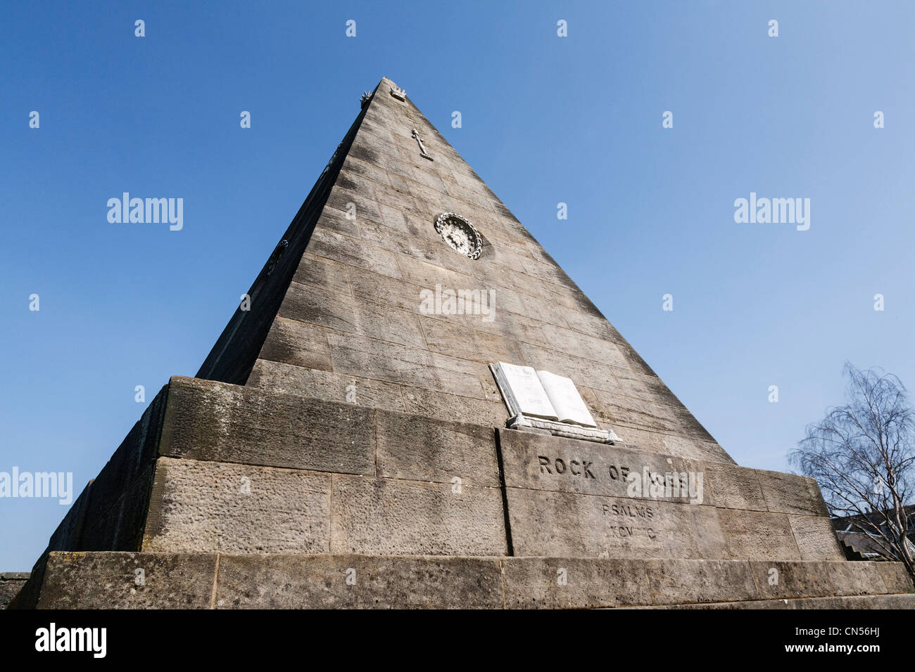 Pyramid in cemetery hi-res stock photography and images - Alamy