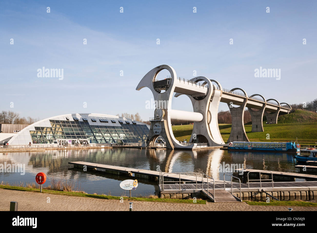 The Falkirk Wheel boat lift on the Union Canal, Falkirk, Scotland Stock ...