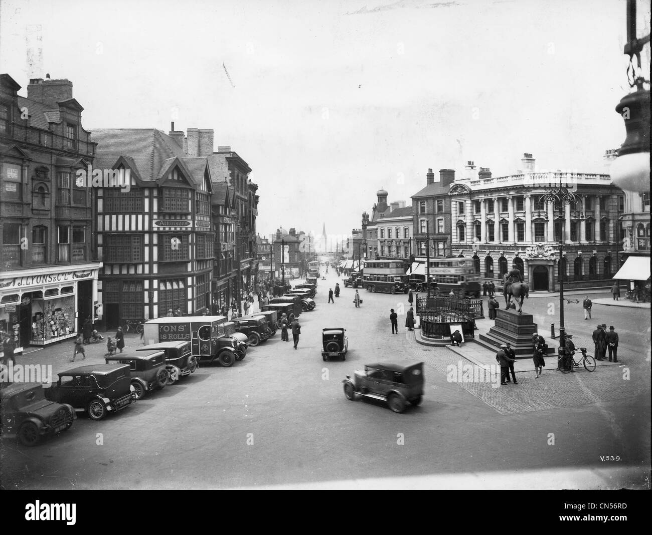 Queen Square, Wolverhampton, 1920s Stock Photo - Alamy