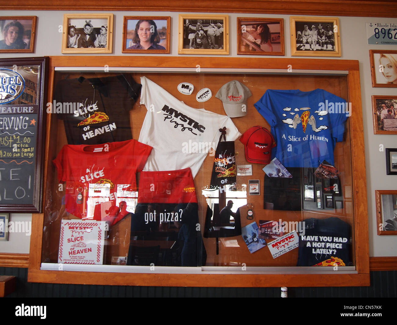 Mystic pizza poster hi-res stock photography and images - Alamy