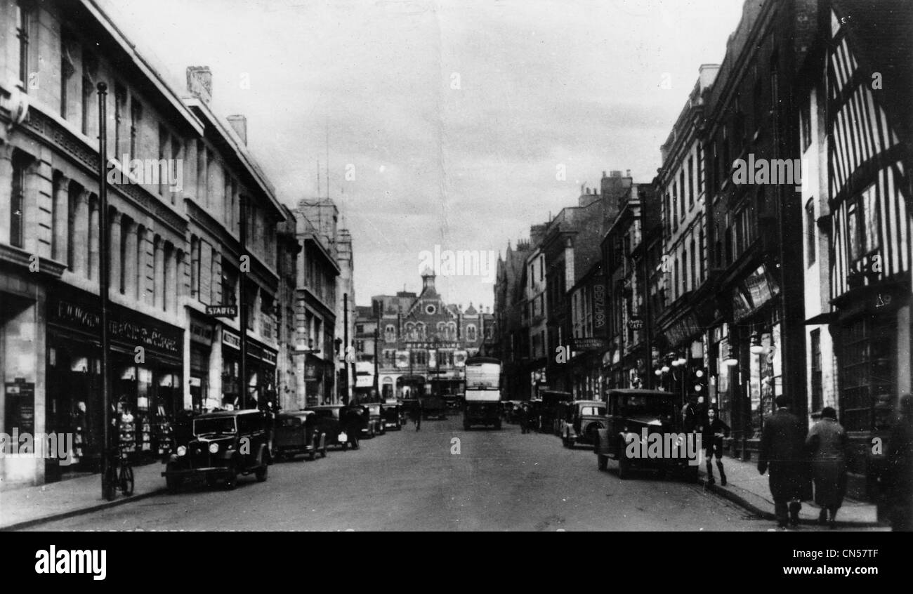 Shopping, Victoria Street, Wolverhampton, 1930s. Cars parked along the ...