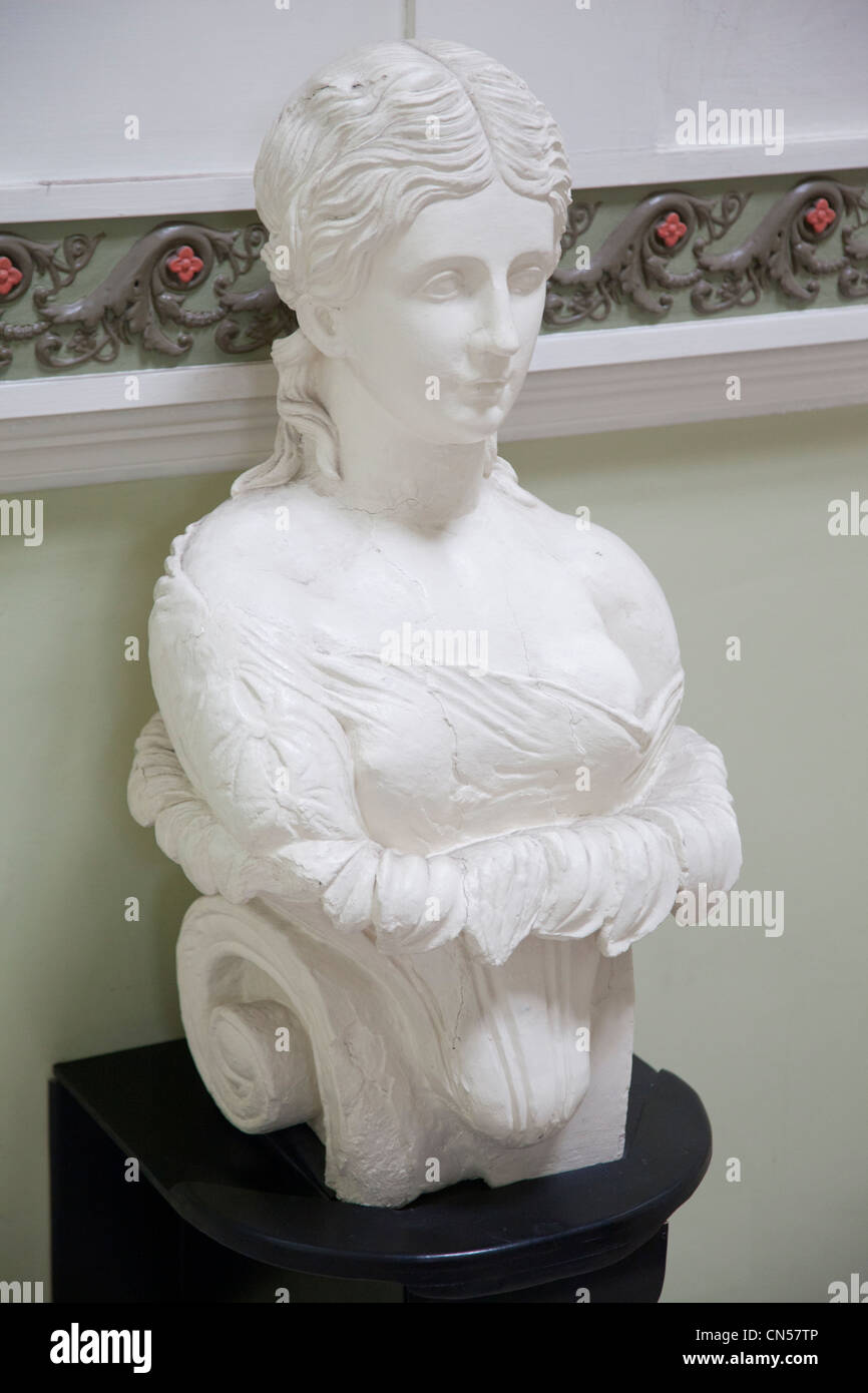 Female ships figurehead hi-res stock photography and images - Alamy
