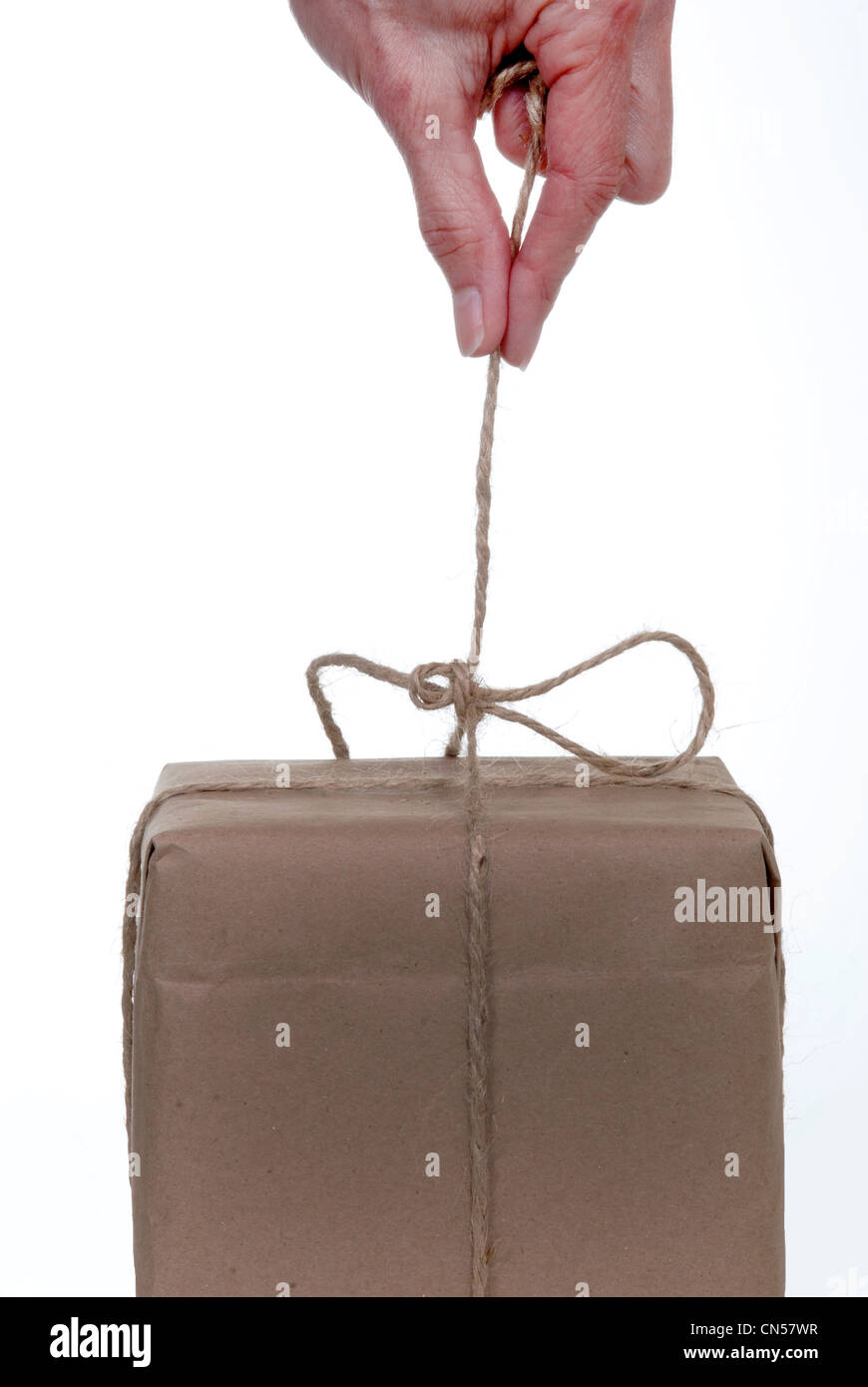 Untie hi-res stock photography and images - Alamy