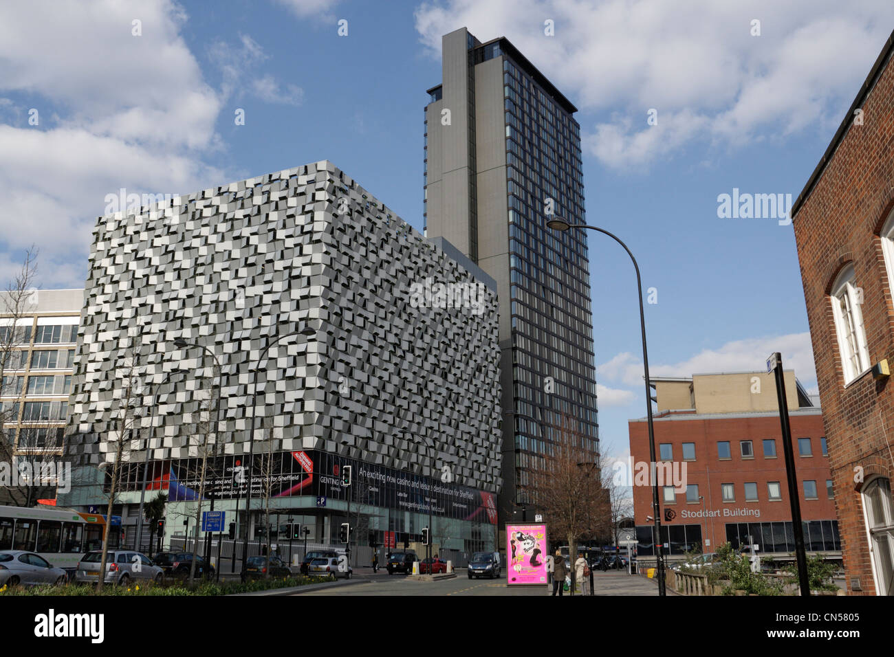 Tower block buildings hi-res stock photography and images - Alamy