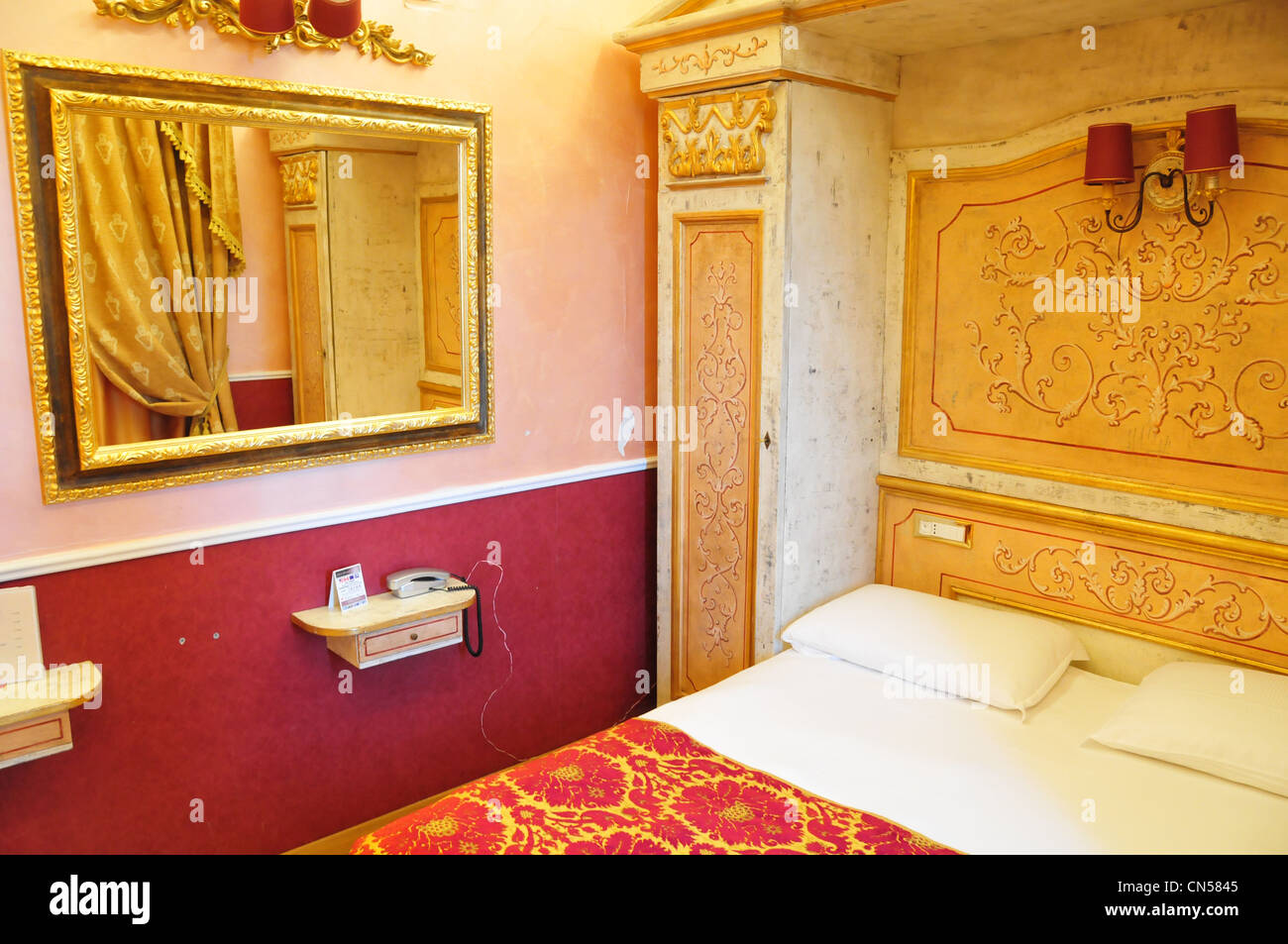 Romantica Hotel Rome Stock Photo - Alamy