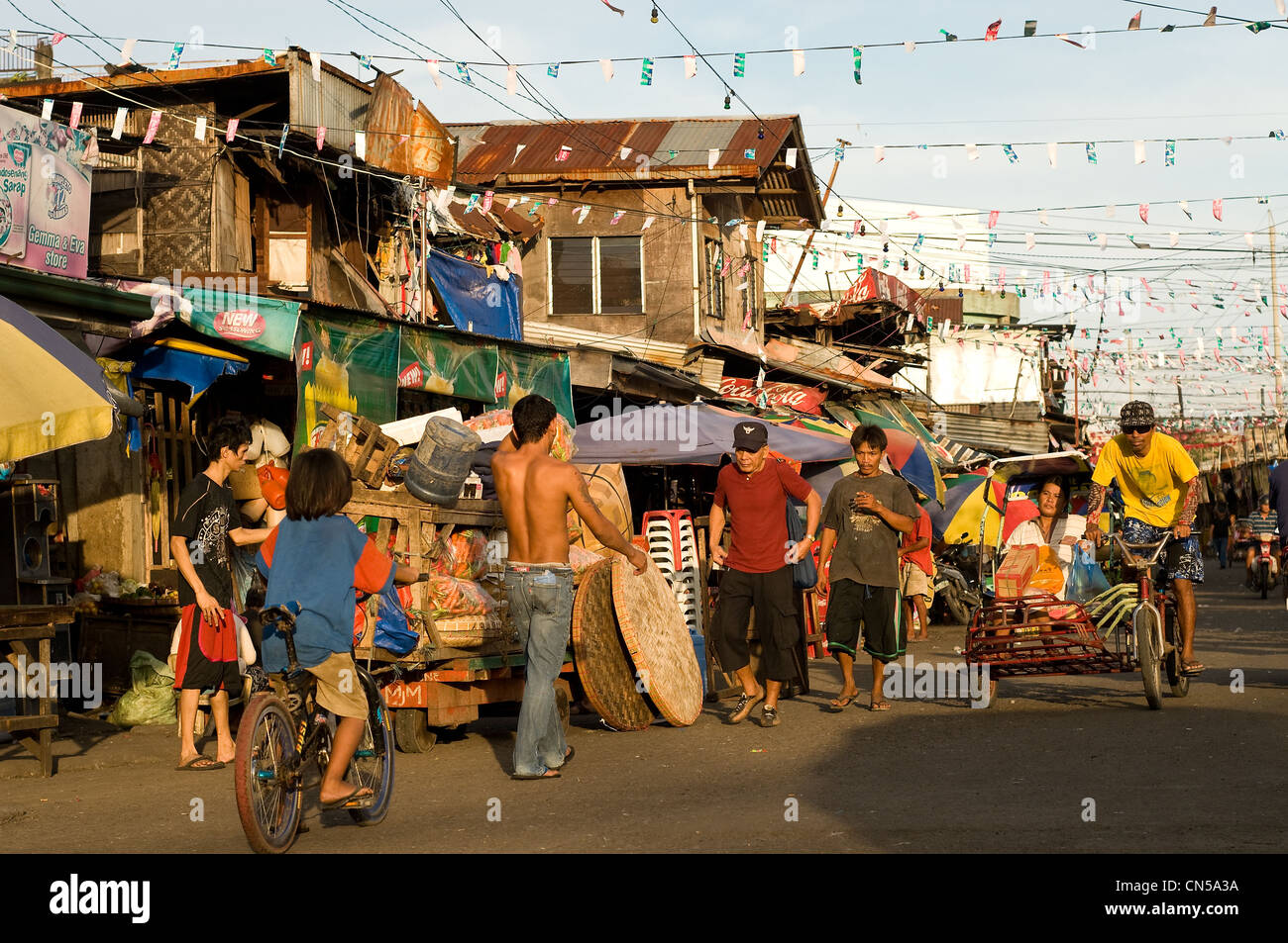 street scene, Carbon Market, downtown cebu city philippines Stock Photo ...