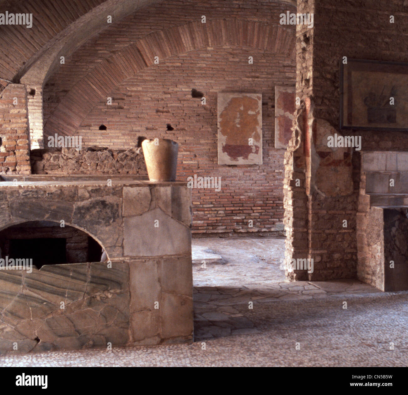 Ostia antica roman bar hi-res stock photography and images - Alamy