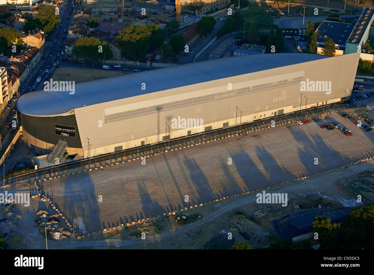 Capelette hi-res stock photography and images - Alamy