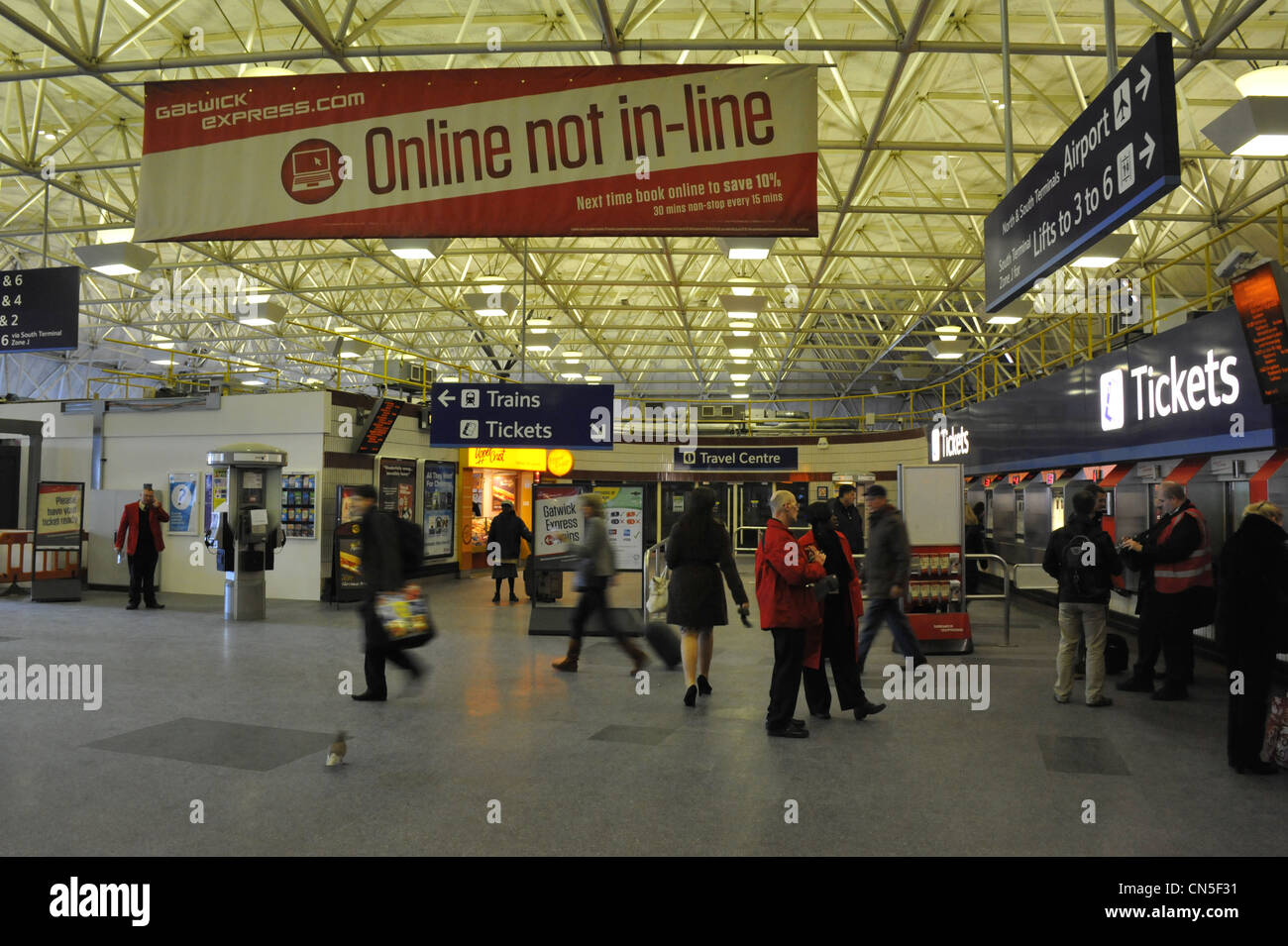 Gatwick Station Stock Photo - Alamy