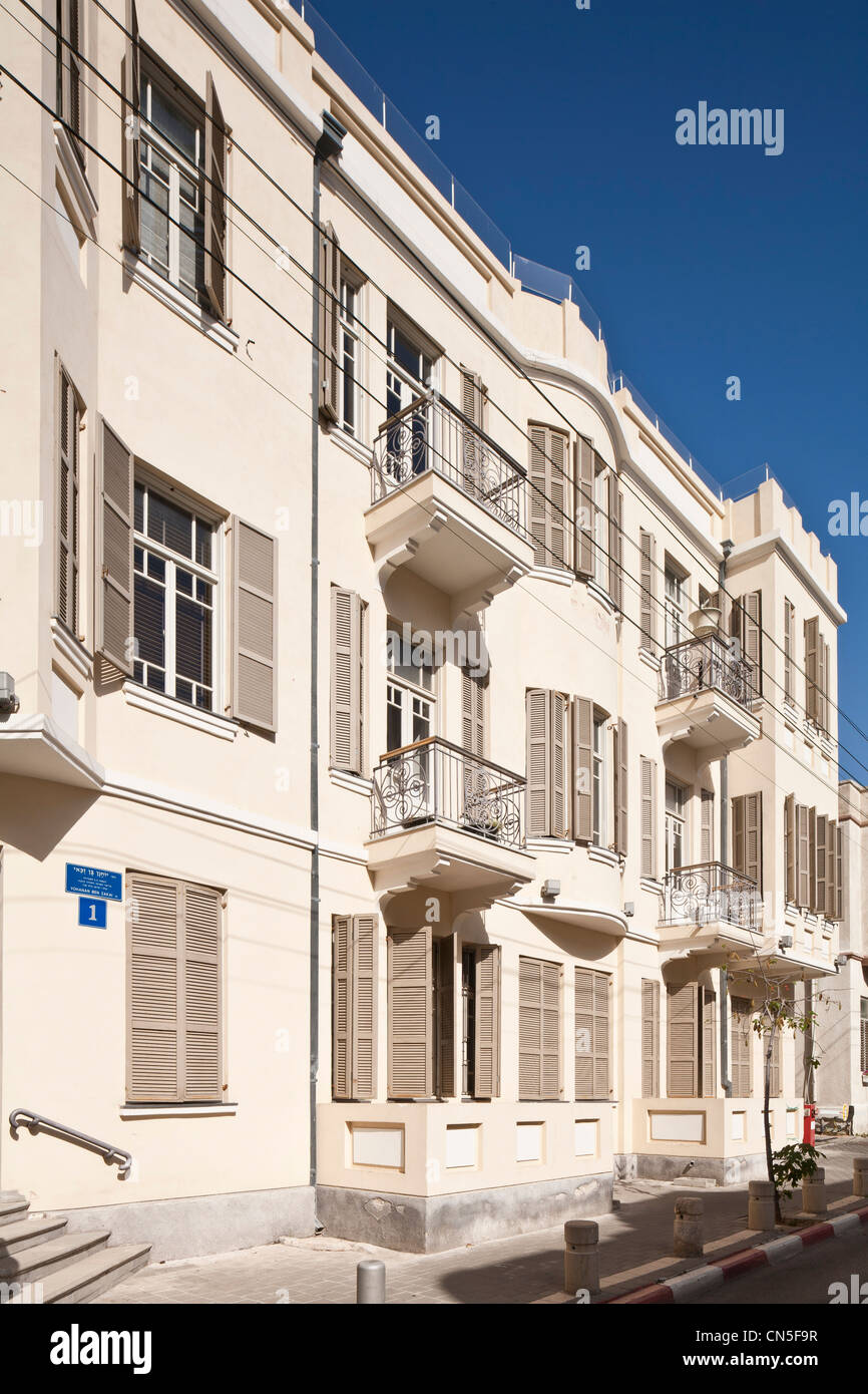 Israel, Tel Aviv, Yohanan Ben Zakai Street, buildings from start of ...