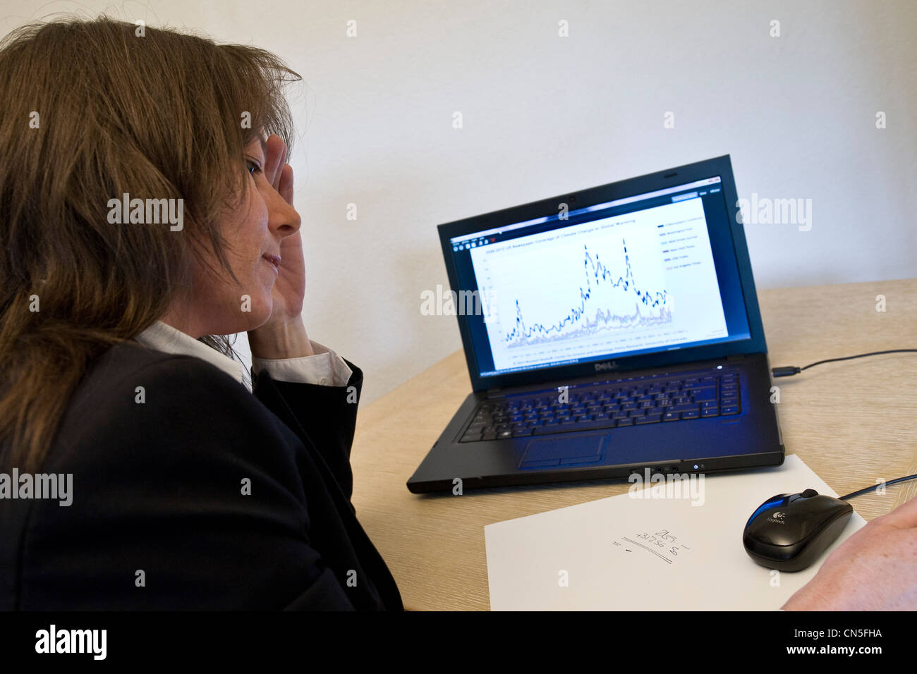 Wi fi concerned hi-res stock photography and images - Alamy