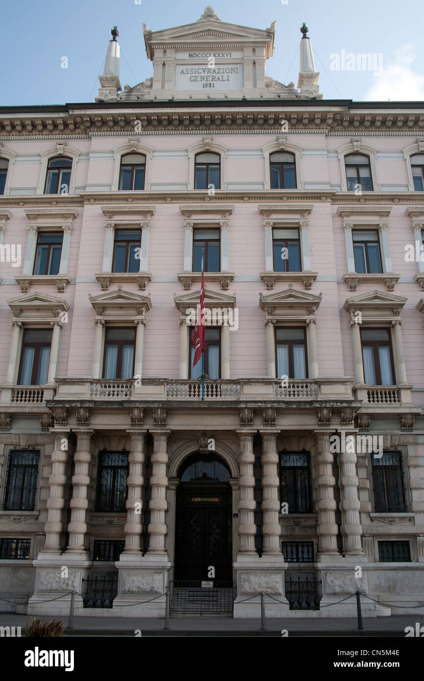 Assicurazioni generali hi-res stock photography and images - Alamy