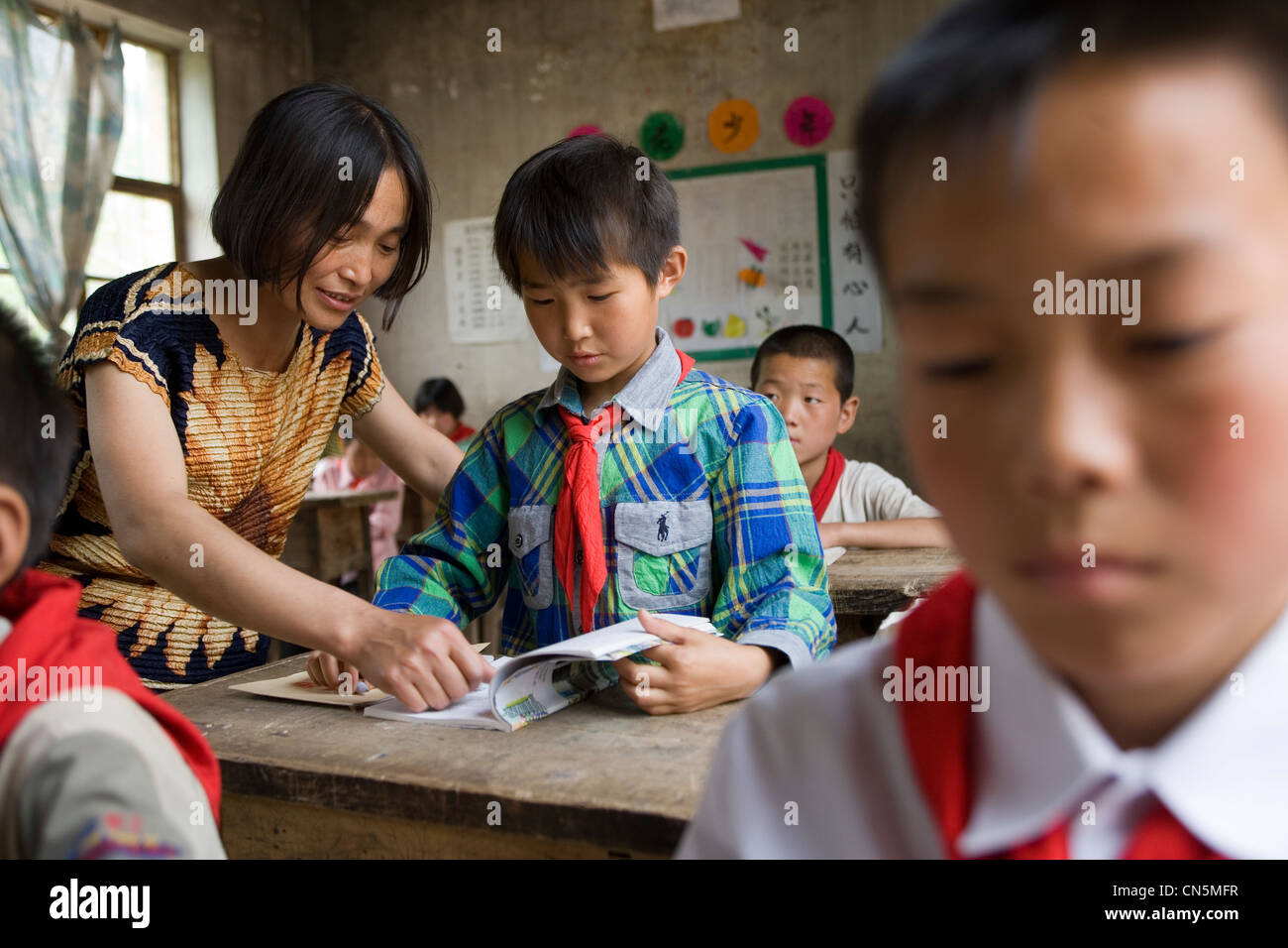 China school classroom desks hi-res stock photography and images - Alamy